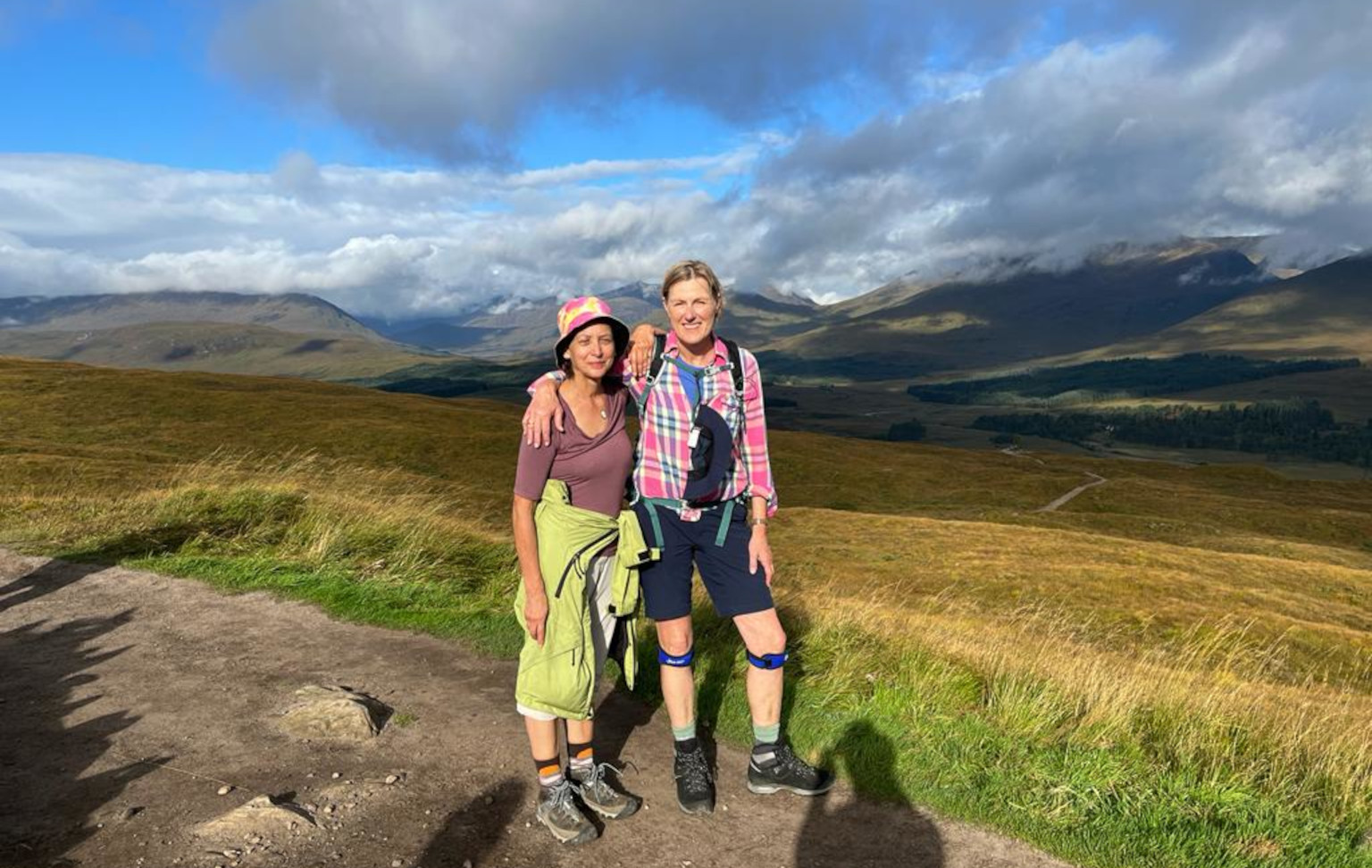 Walk-BEST Knee bands tackle the West Highland Way, in Scotland - Physio ...